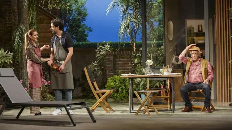 « Une situation délicate » : de quoi parle la pièce de théâtre ...